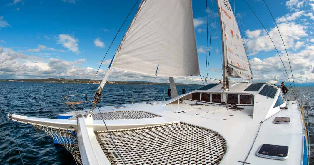 "Vellamo": Ocean Youth Sailing (OYS) on tour with self-built catamaran ...
