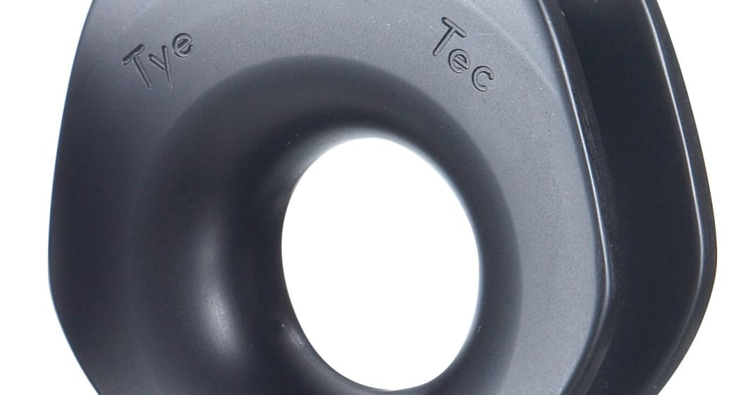 Fittings: Tyetec NMP: Half thimble, half block | YACHT