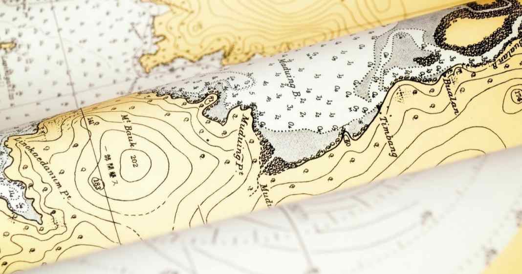 Cartography: Nautical charts - how the most important navigational aid ...