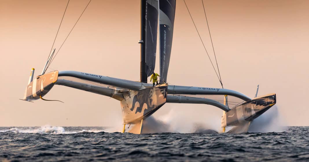 Ultim Challenge: In 40 Tagen solo um die Welt mit Monster-Trimaranen ...