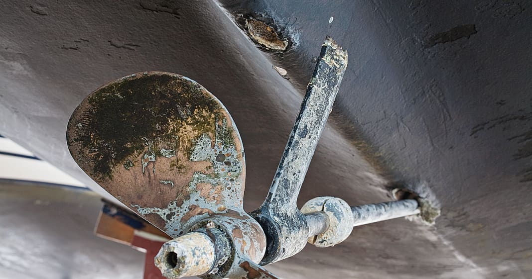 Lifehacks: Propeller shaft maintenance - 4 practical tricks | YACHT