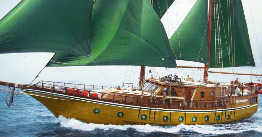 "Maranatha": self-build brigantine as a family ship for a world tour ...