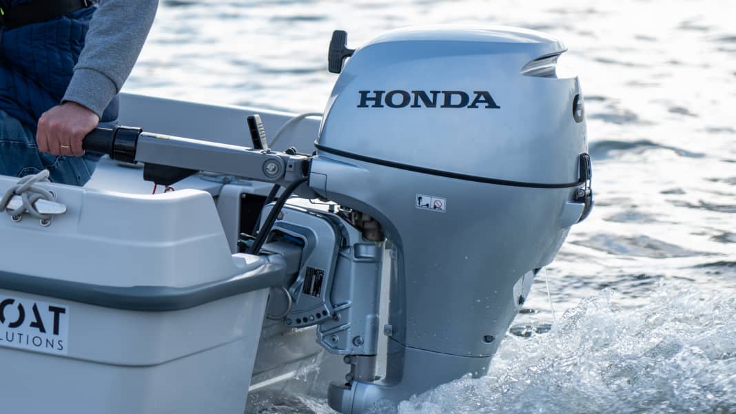 Test: Five powerful 6 hp outboards compared | YACHT