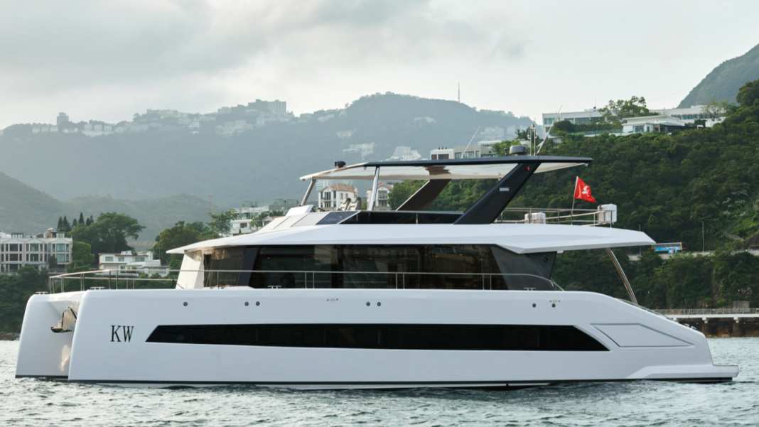 Oceanwalker Yachts S60: 60-foot hybrid catamaran makes a statement | BOOTE