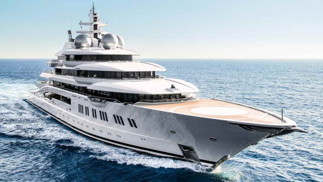 „Amadea”: Festival der Feinheiten auf 106 Metern | BOOTE