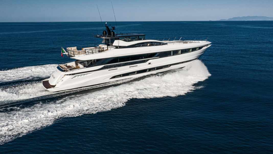 Mangusta GranSport 33: Sportliches Kraftpaket für mehrere Generationen ...