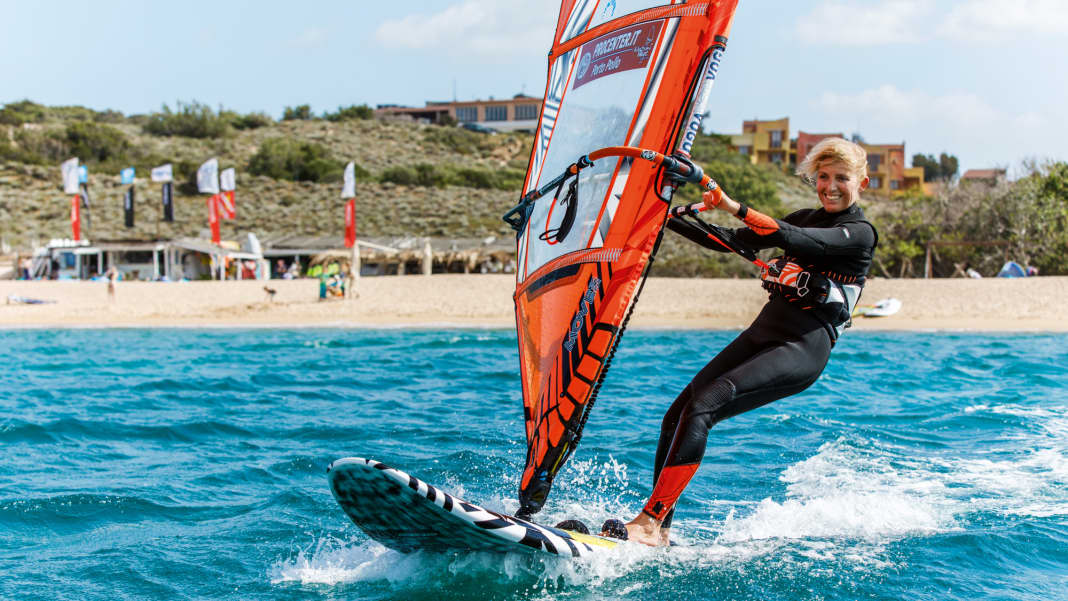 Windsurfing basics: what windsurfing beginners need to know | SURF