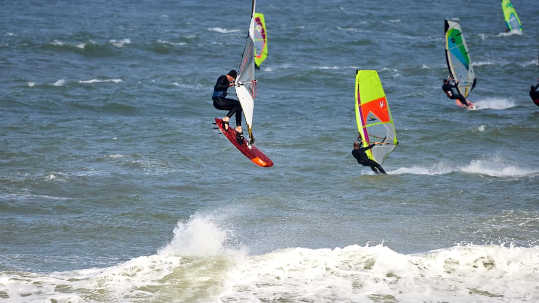 Waveboards 2024: Severne Pyro - das Köster-Waveboard im Test | SURF