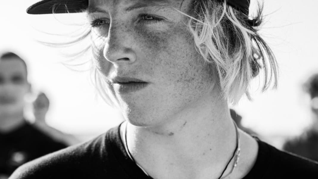 Video: Wingfoil-Weltmeister Chris MacDonald - Champion from the Hood | SURF