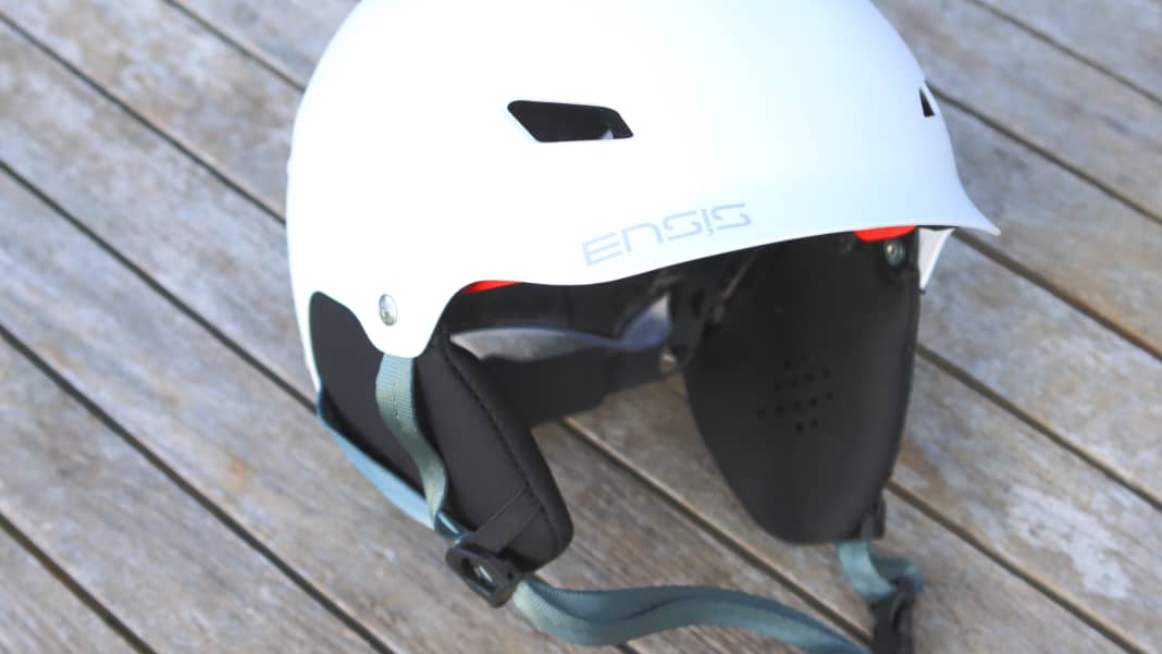 Sicherheit: Der Ensis Balz Pro Wassersport-Helm im Test | SURF