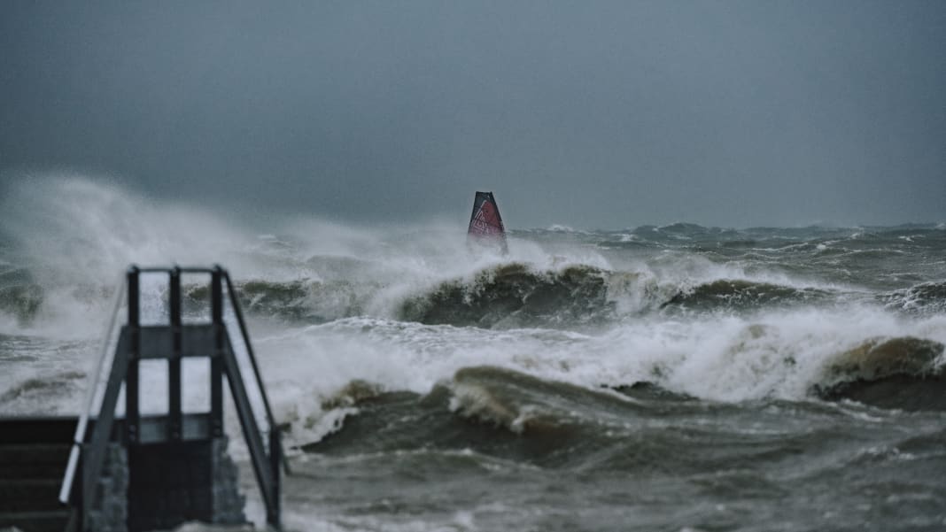 Jahrhundertflut: Die Ostsee-Sturmflut 2023 - ein Jahr danach | SURF