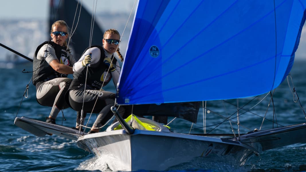 EM 49er, FX & Nacra 17: Aus vollem Lauf ins Flauten-Aus – Olympia ...