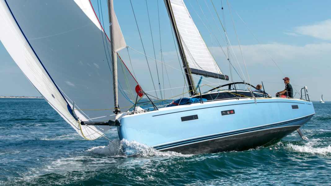 JPK 39 FC in the YACHT test: Performance cruiser with a lion's heart ...