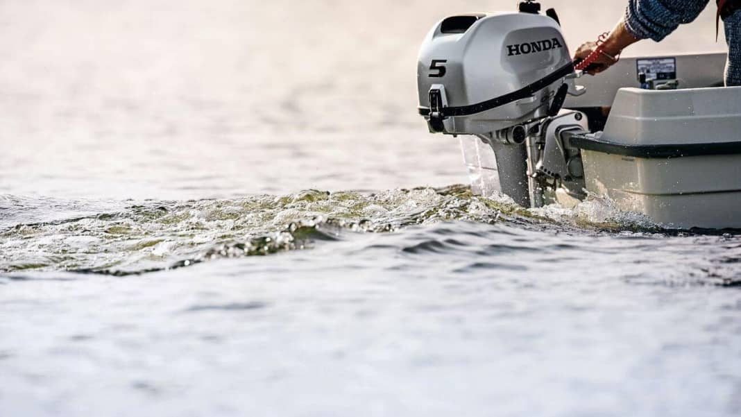 Equipment test: Outboard motors: comparison of small 5 hp outboards | YACHT