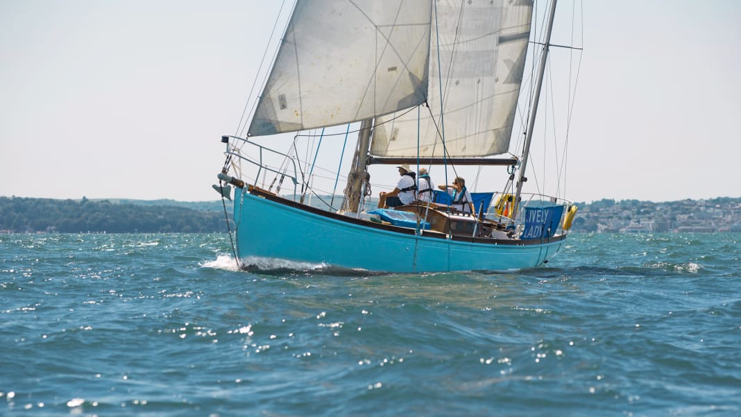 “Lively Lady”: Britische Seeheldin im Schatten der “Gipsy Moth IV” | YACHT
