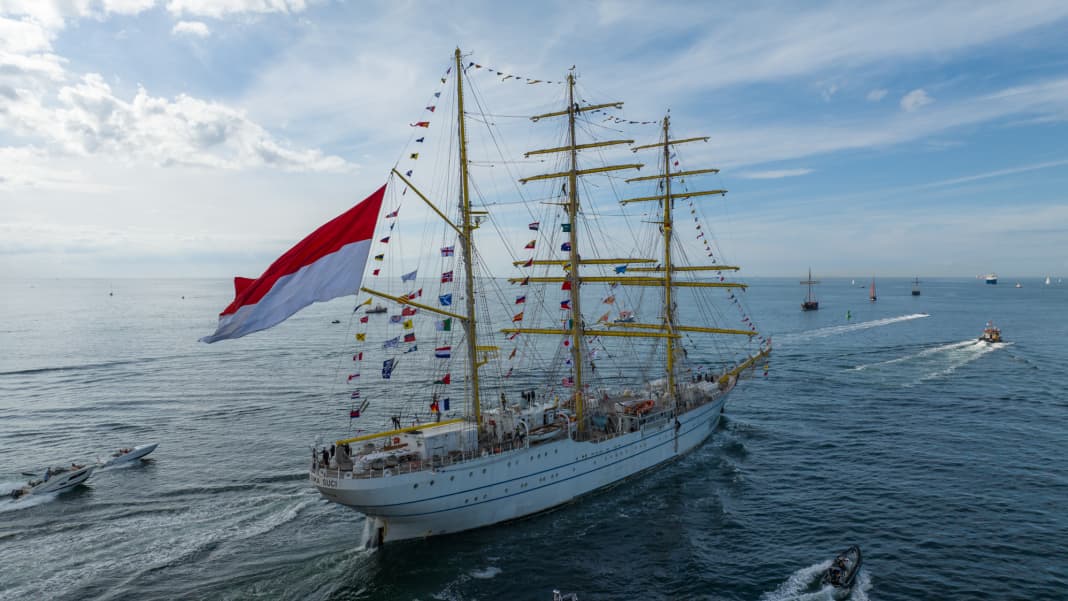 Traditional sailors: 32nd Hanse Sail with over half a million visitors ...