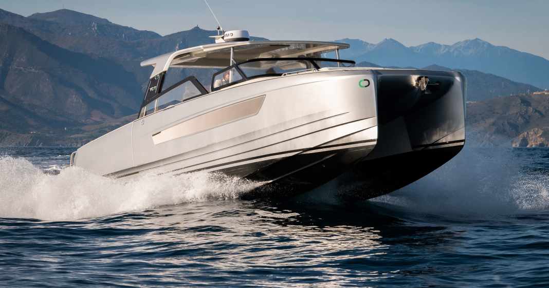 YOT 36: Catamaran with more power | BOOTE