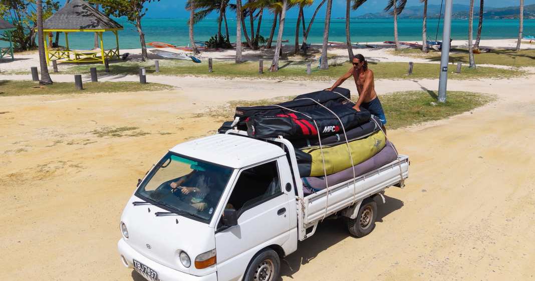 Bags for surf luggage: six double board bags put to the test | SURF
