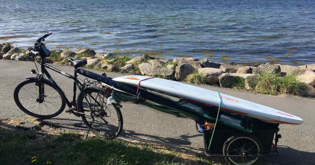 By bike to the spot: Build your own bike trailer for windsurfing | SURF