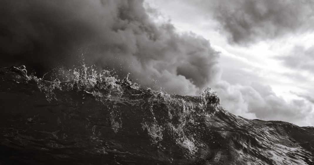 Gale warning: bomb cyclone expected on the coast | YACHT