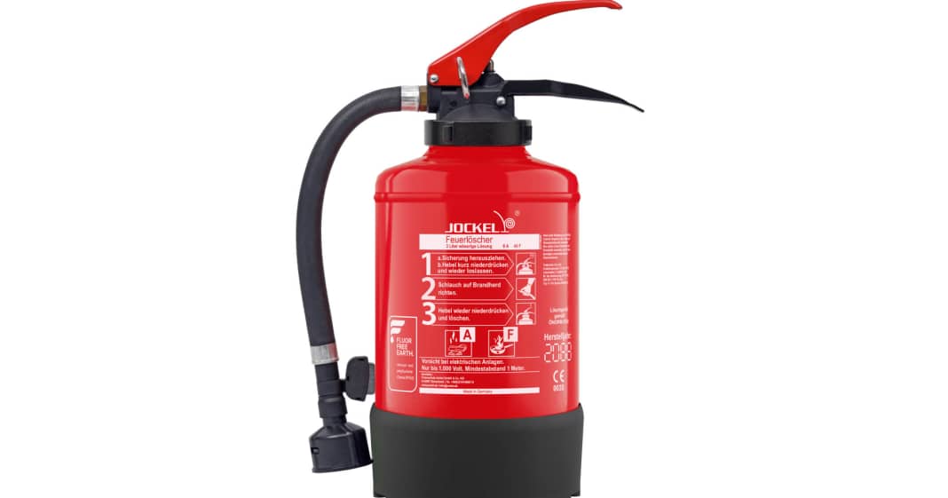 Feuer an Bord: Neuer kompakter Feuerlöscher von Jockel | BOOTE