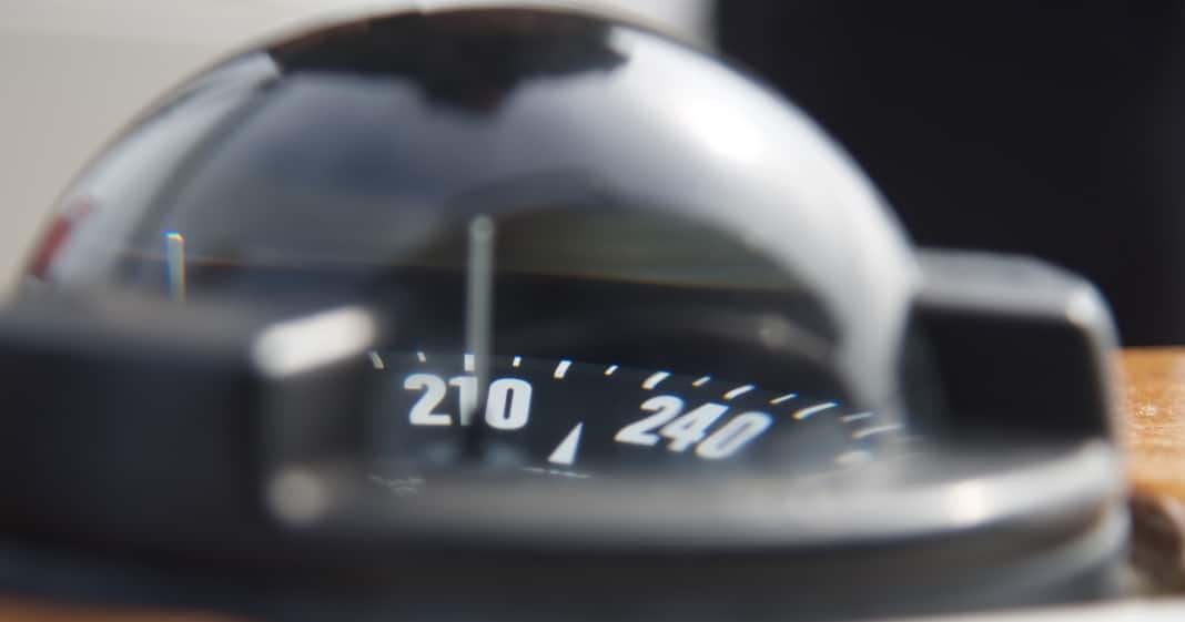 Calibrate: Correctly calibrate the magnetic compass and electronic ...