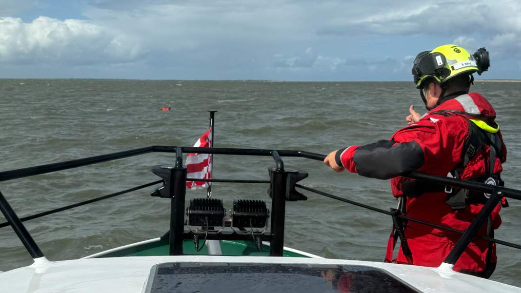 Seenot: In die Nordsee gestürzter Segler wieder gefunden und gerettet ...