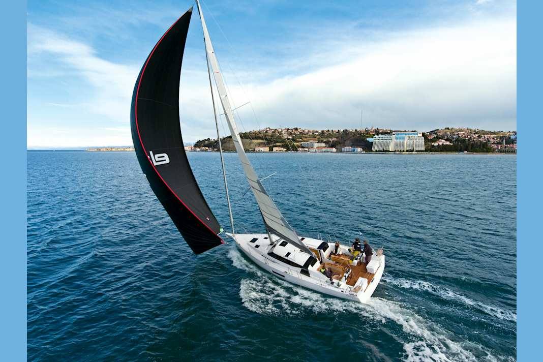 Elan GT5: Blue water tourer shows its origins as a performance cruiser ...