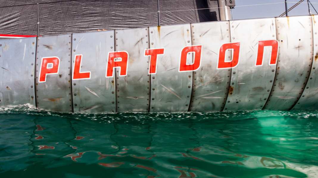 TP 52 : "Platoon" : le premier nouveau TP 52 navigue | YACHT