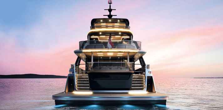Project EVO: Van der Valk liefert 40-Meter-Familienyacht | BOOTE