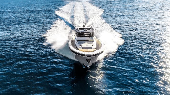 Bluegame 62: Sanlorenzo creates Sports Utility Yacht | BOOTE