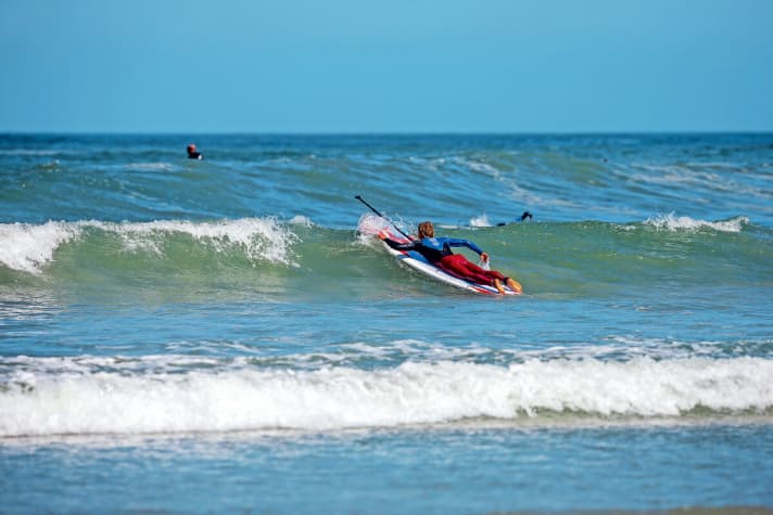 Part 5: SUP riding technique Wave: crossing waves | SURF