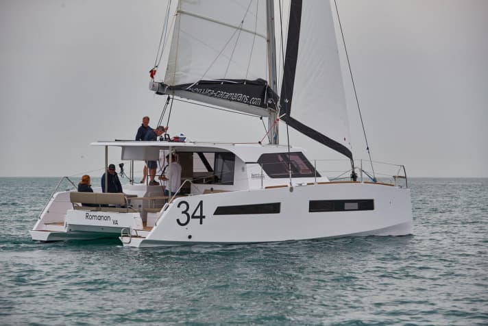 Boat test: Aventura 34: Cruising catamaran in a rare format | YACHT