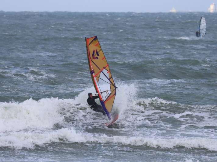 Wave sail 2025: the Duotone Super Hero in the test | SURF