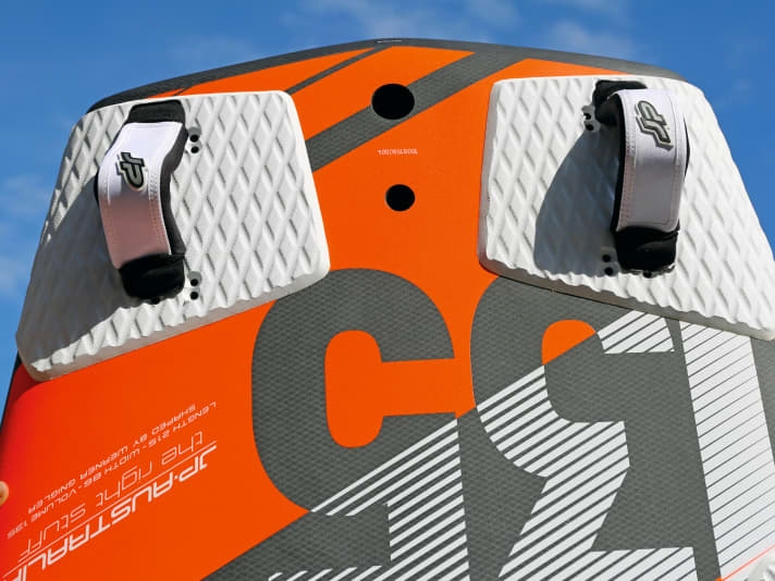 Everything you need to know about foil boards - Windsurf Board Guide | SURF