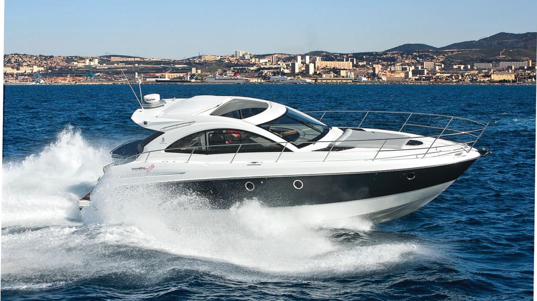 Absolute 42 and Bénéteau Monte Carlo 42 Hard Top - Absolute 42 and ...