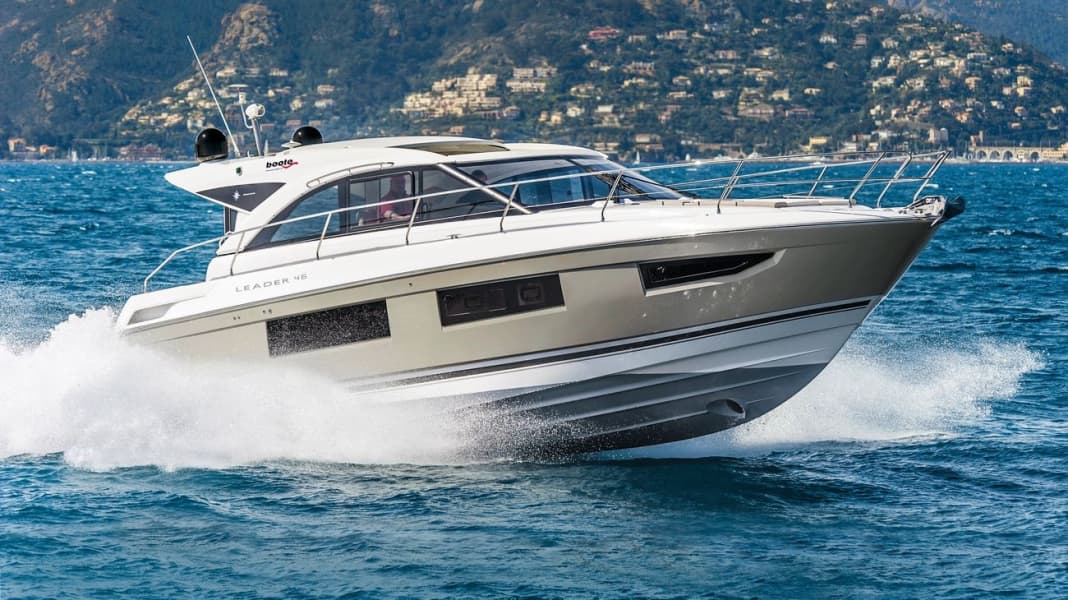 Test: Jeanneau Leader 46 - French luxury class | BOOTE