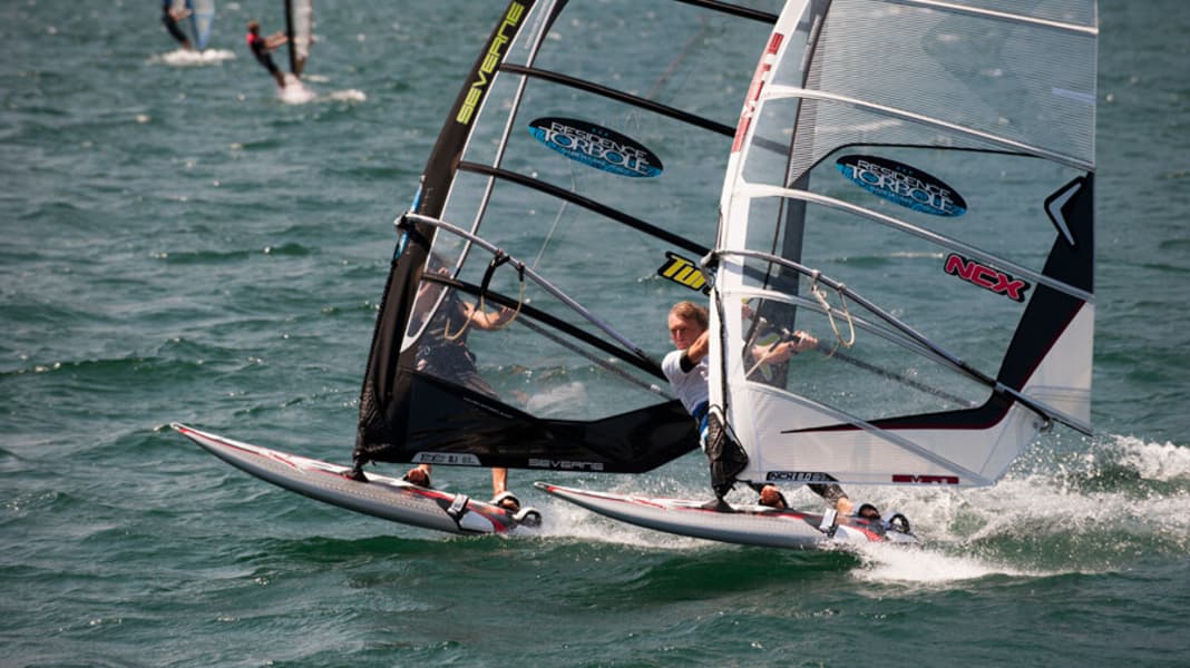 Severne Turbo 8.1 against NCX 8.0 | SURF