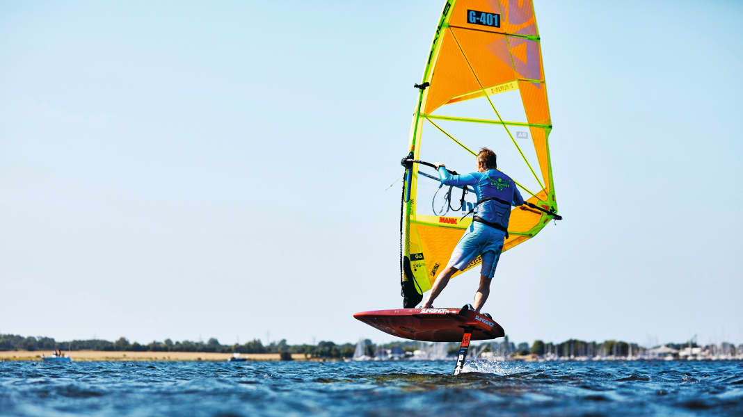 Single test 2021: Slingshot Wizard 130 | SURF