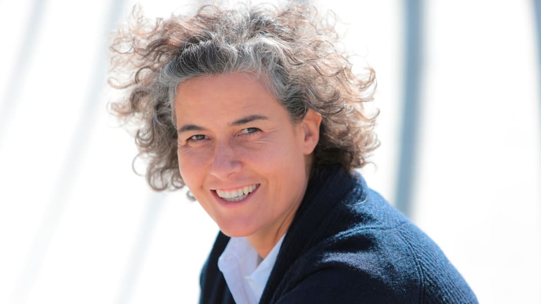 What does Andrea Hoeppner do? | SURF