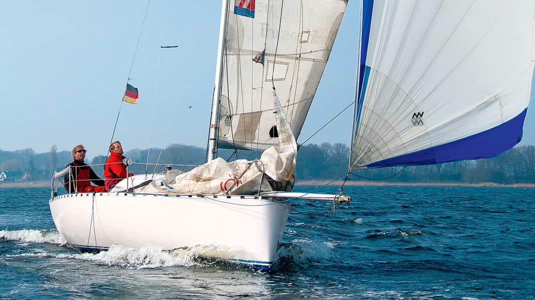 Pogo 1: Record-breaking racing boat for everyone | YACHT