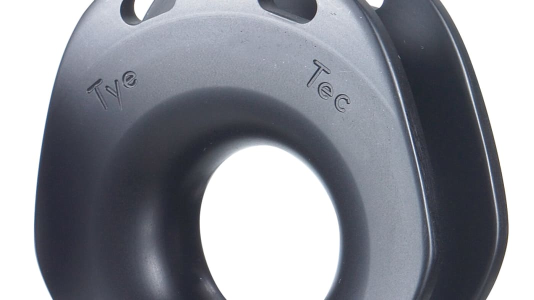 Fittings: Tyetec NMP: Half thimble, half block | YACHT