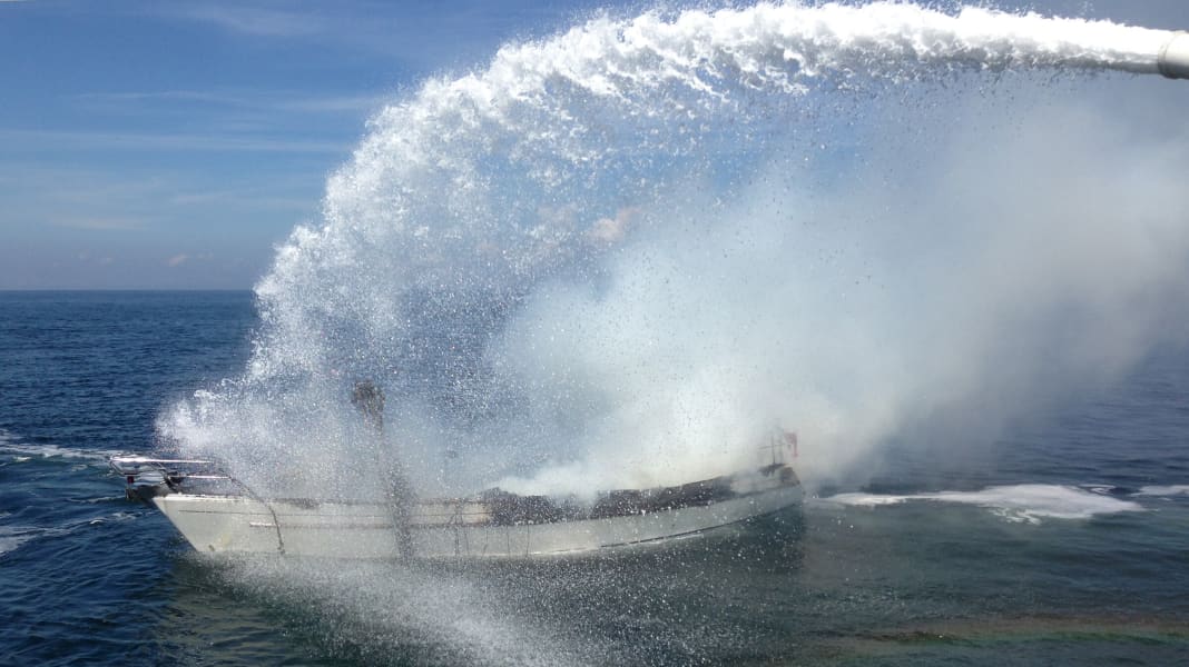 Antincendio: Incendio in mare: cosa fare in caso di incendio Antincendio: Incendio in mare: cosa fare in caso di incendio