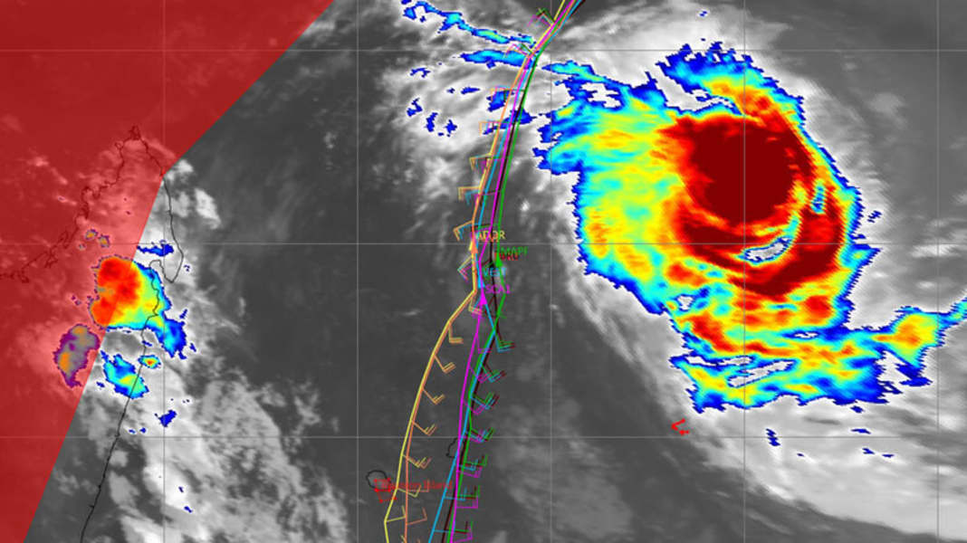 Volvo Ocean Race: Northwards - into the storm | YACHT