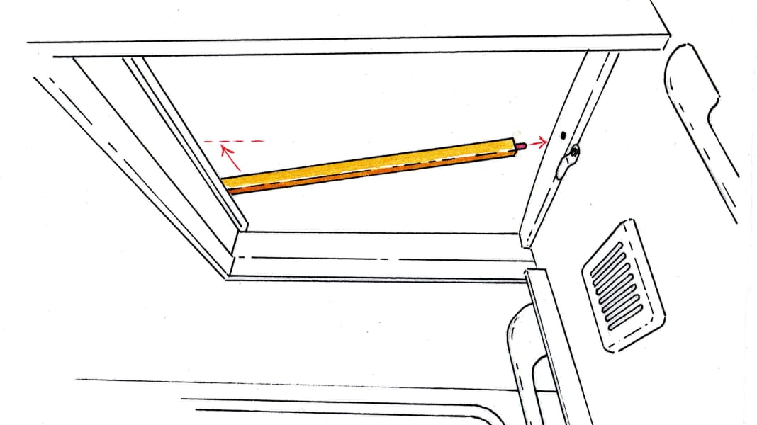 Reader tip of the week: Locking the sliding hatch from the inside | YACHT