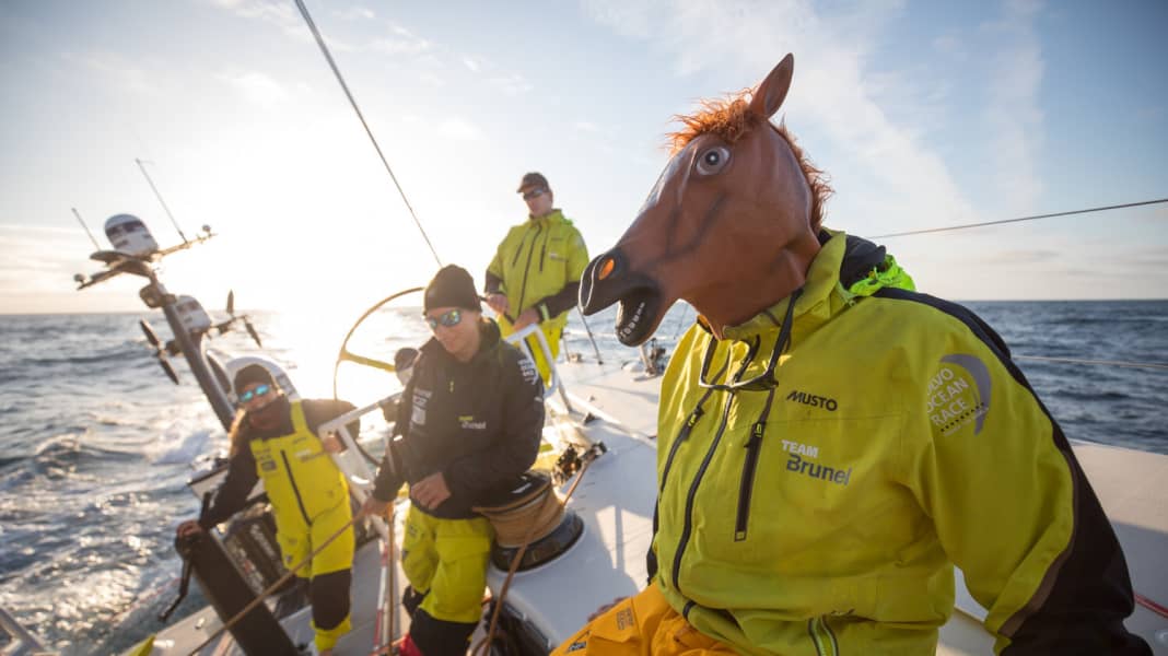 Volvo Ocean Race: Dutch heart-stopping finale on course for Cardiff ...