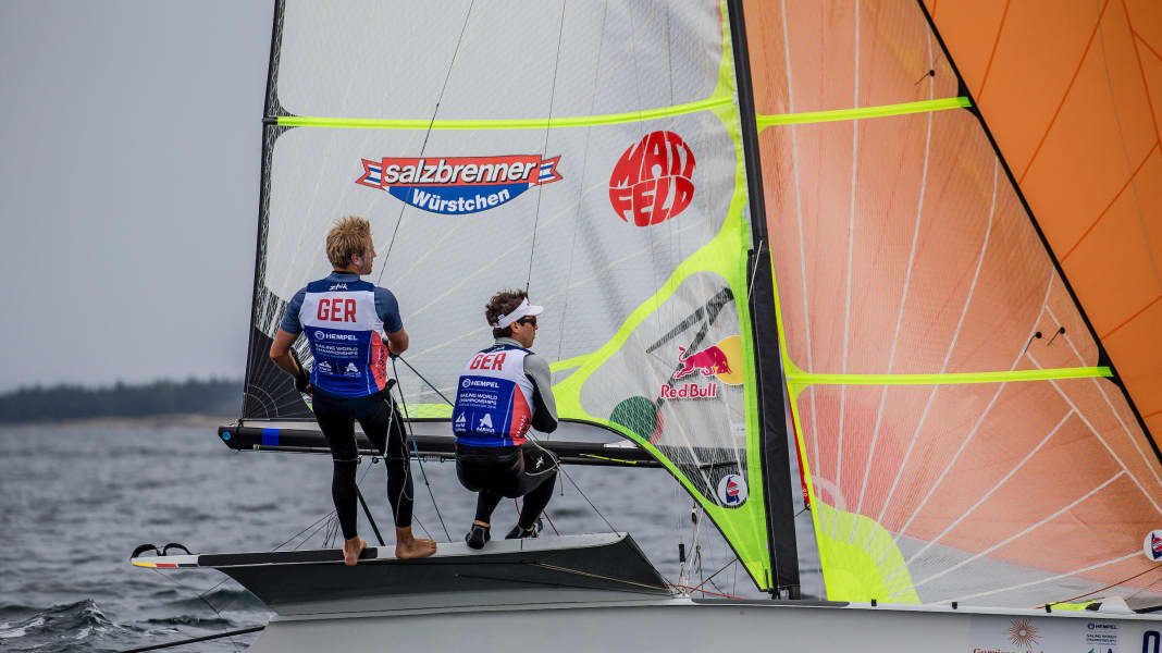 Segel-Weltmeisterschaft: Deutsche Skiffsegler erobern die Bucht von ...