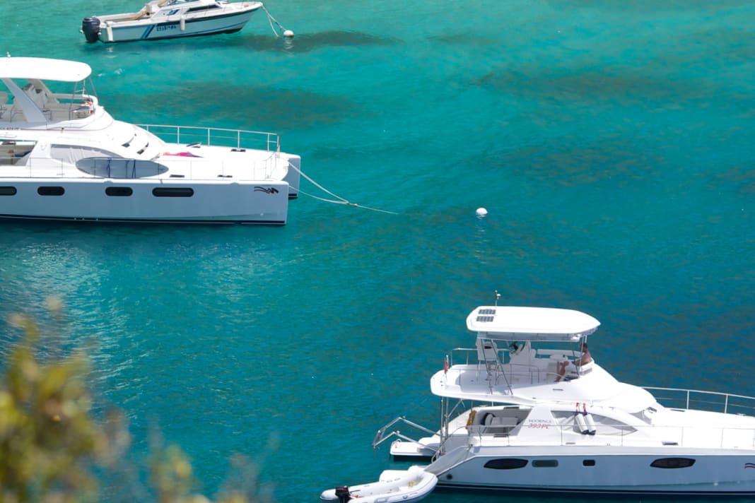Caribbean: The most important tips for your first charter trip | BOOTE