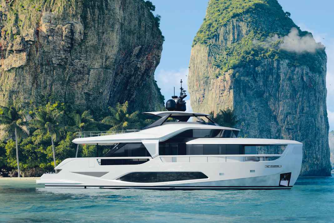 Infynito 80: Ferretti expands Infynito series with space-saving yacht ...