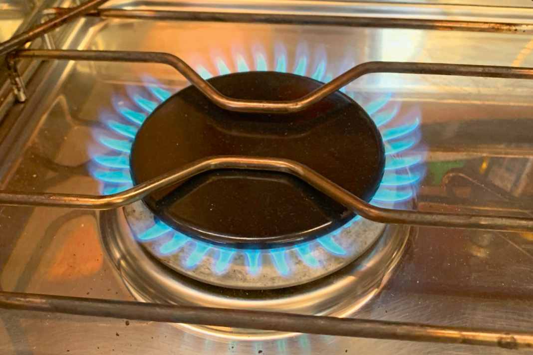 Kochen, grillen, heizen: So installieren Sie eine Flüssiggasanlage | BOOTE